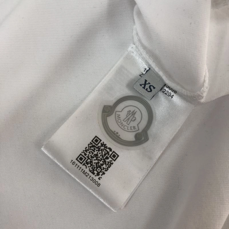 Bargain Moncler T-Shirts