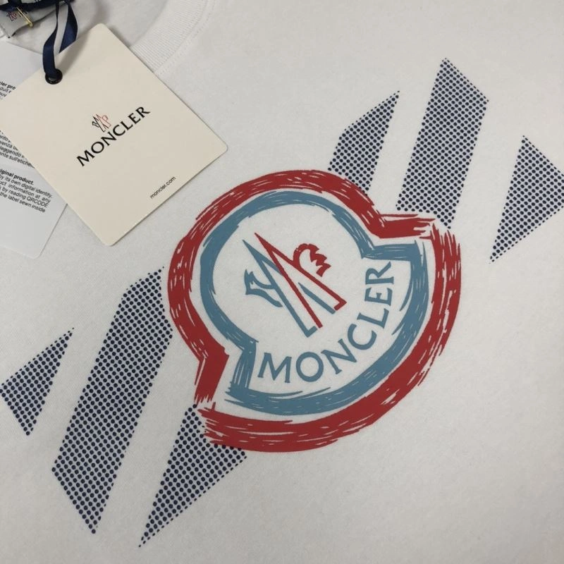 Top mirror Moncler T-Shirts