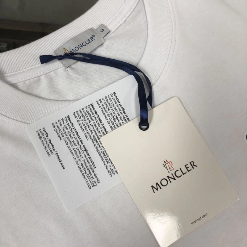 Brand-authenticated Moncler T-Shirts