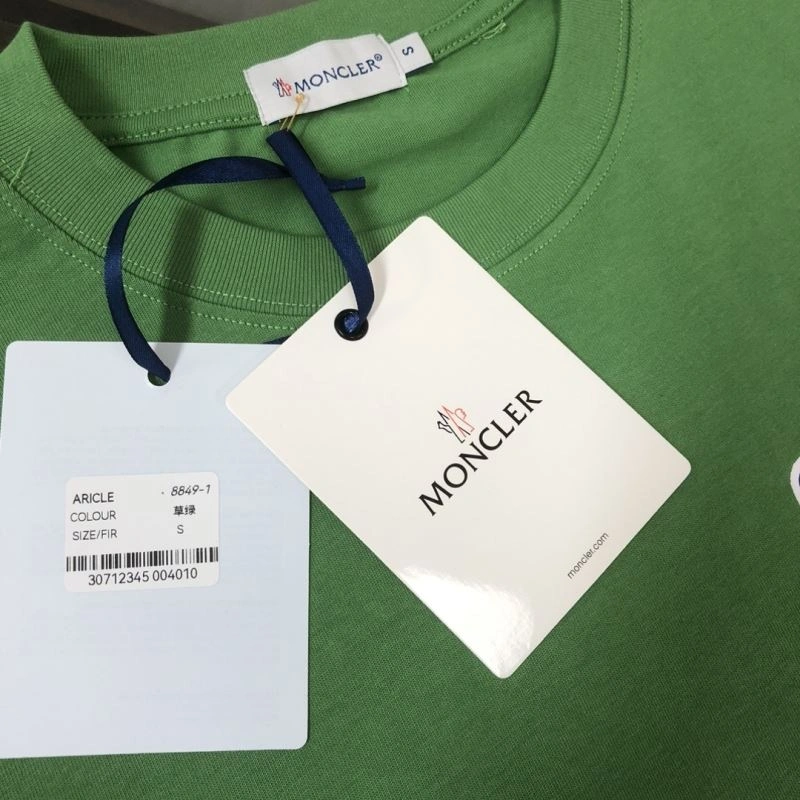 High fidelity Moncler T-Shirts