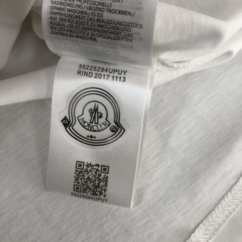 Brand-authenticated Moncler T-Shirts