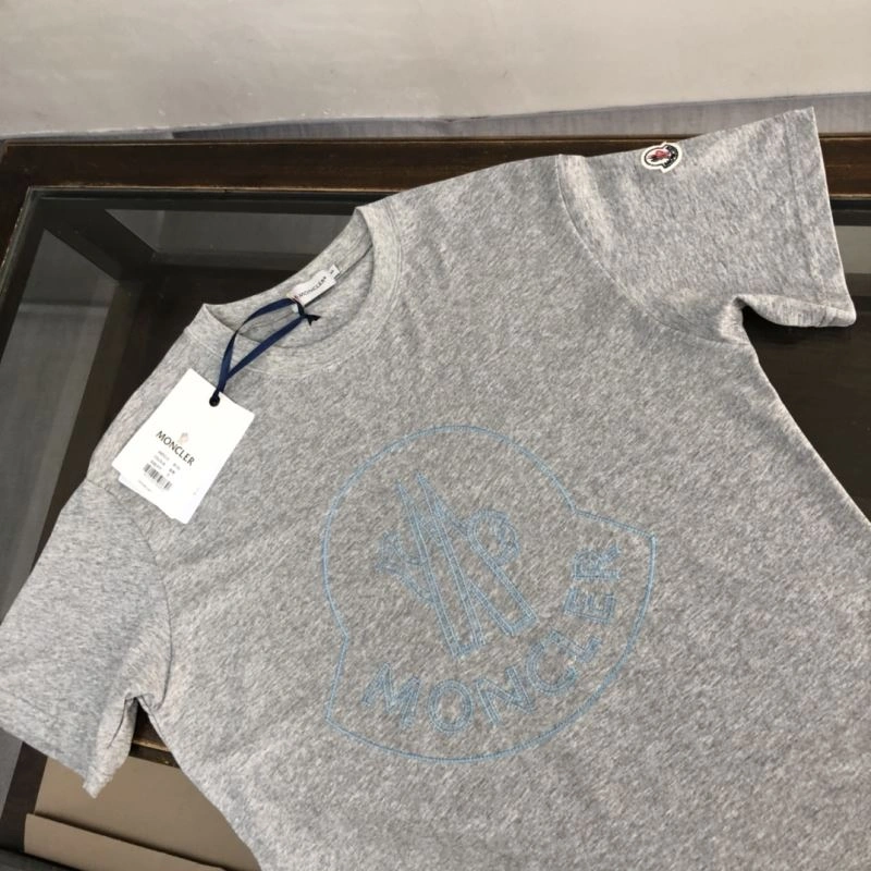 Bargain Moncler T-Shirts