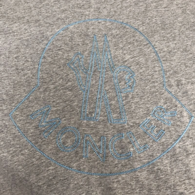 Bargain Moncler T-Shirts