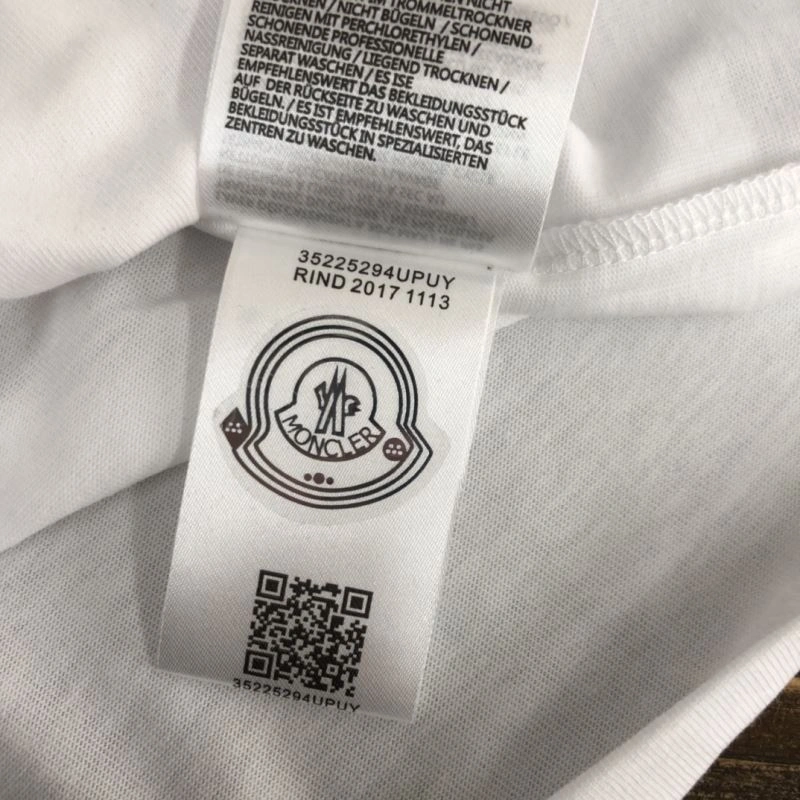 Indistinguishable Moncler T-Shirts