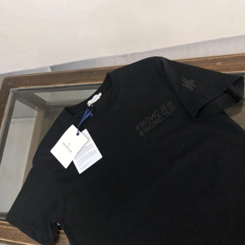 High fidelity Moncler T-Shirts