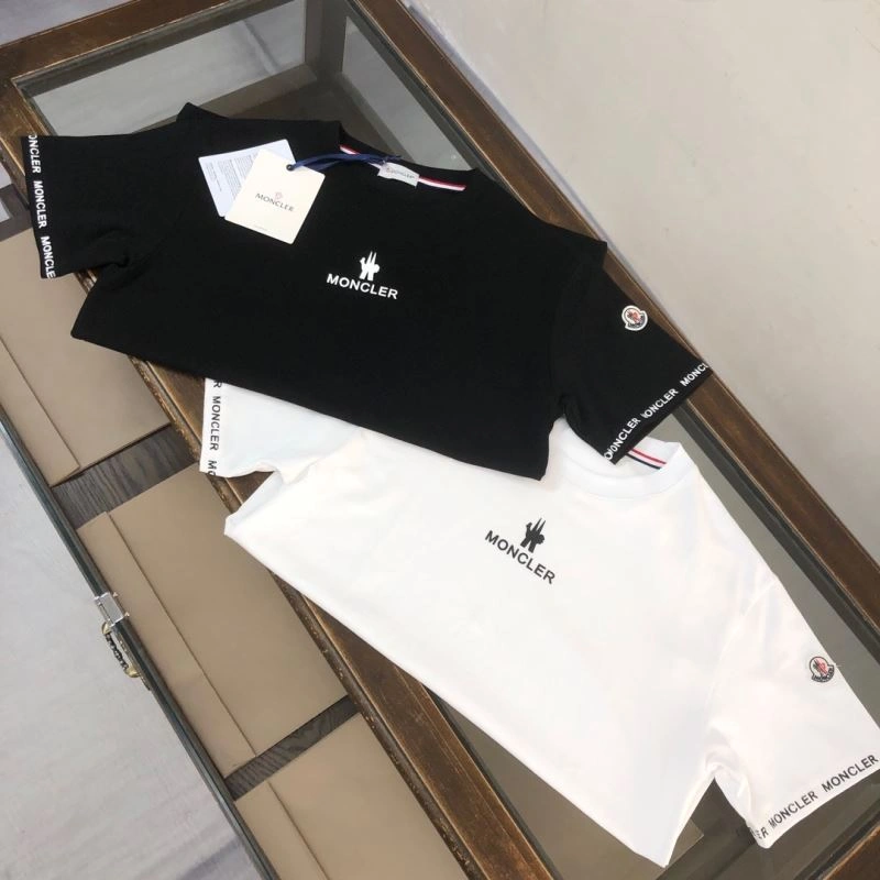 Top mirror Moncler T-Shirts