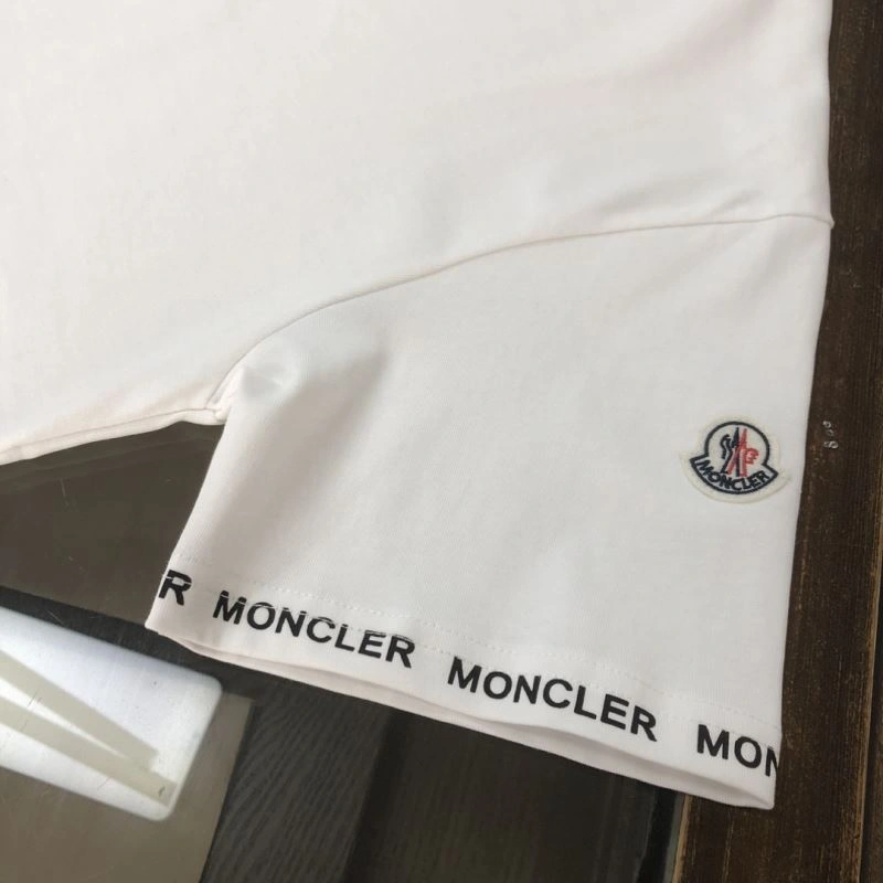 Top mirror Moncler T-Shirts