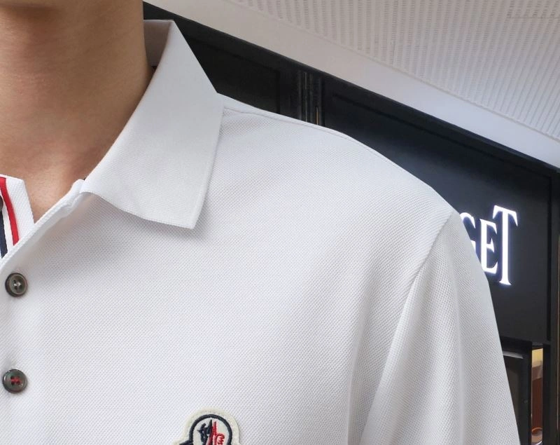 Accurate model Moncler T-Shirts