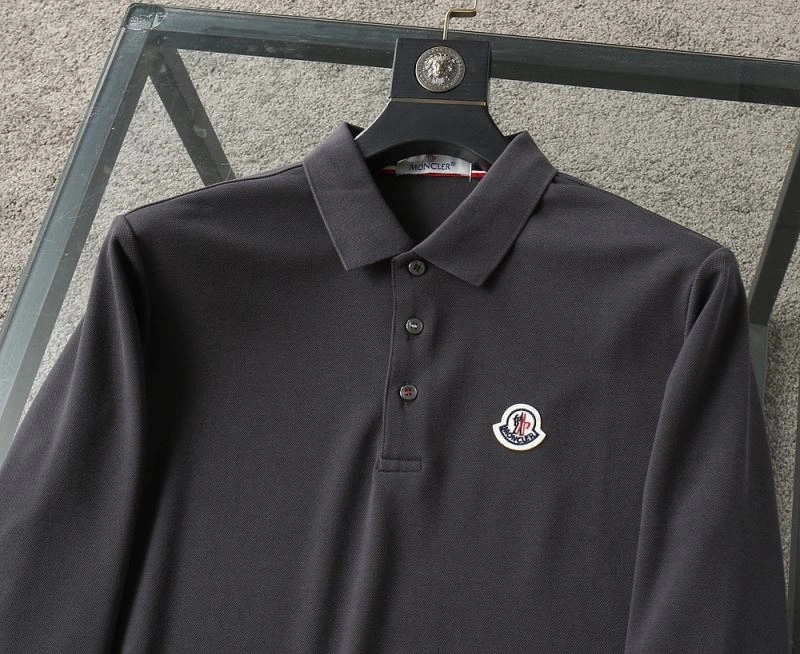 Top mirror Moncler T-Shirts