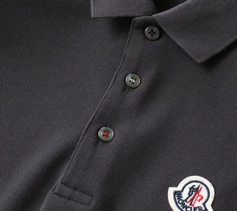 Top mirror Moncler T-Shirts