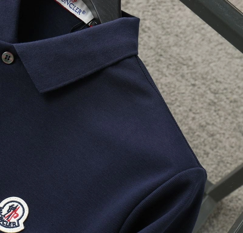 Accurate model Moncler T-Shirts