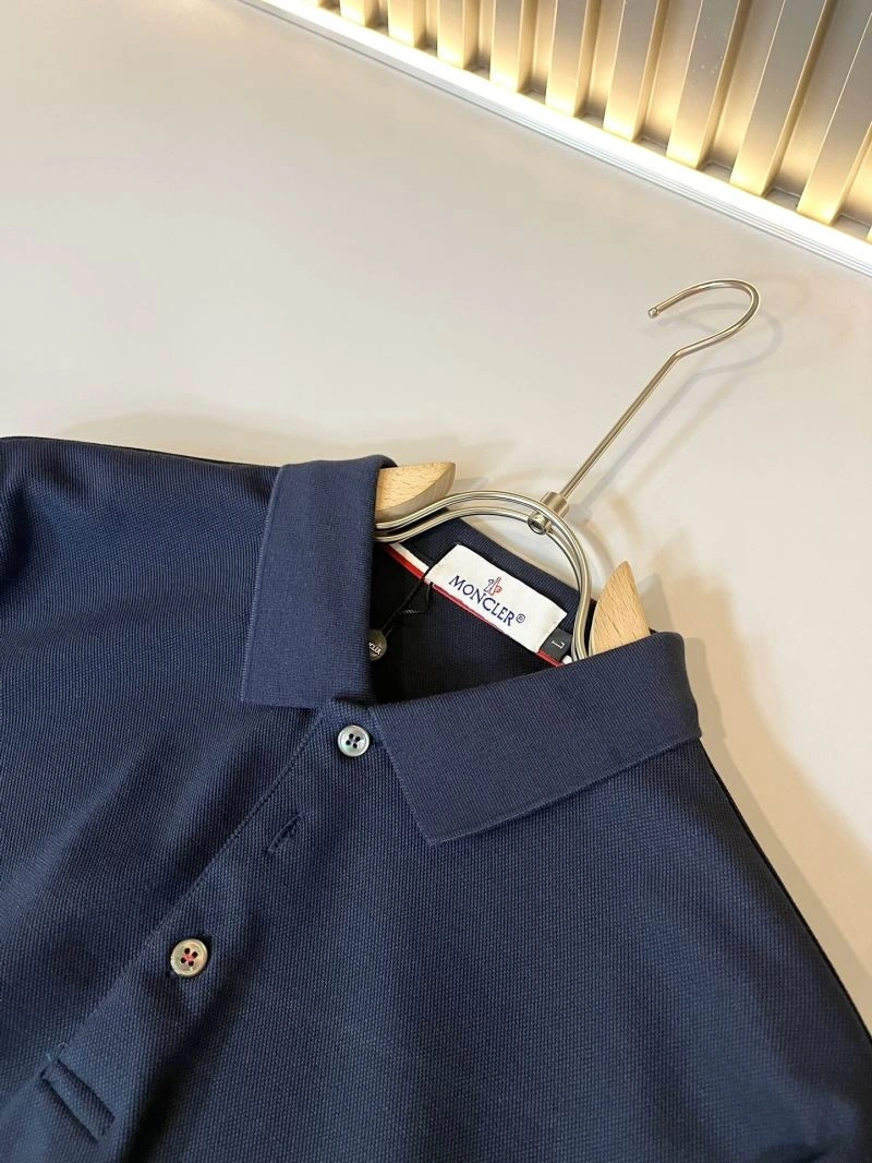 Inexpensive Moncler T-Shirts