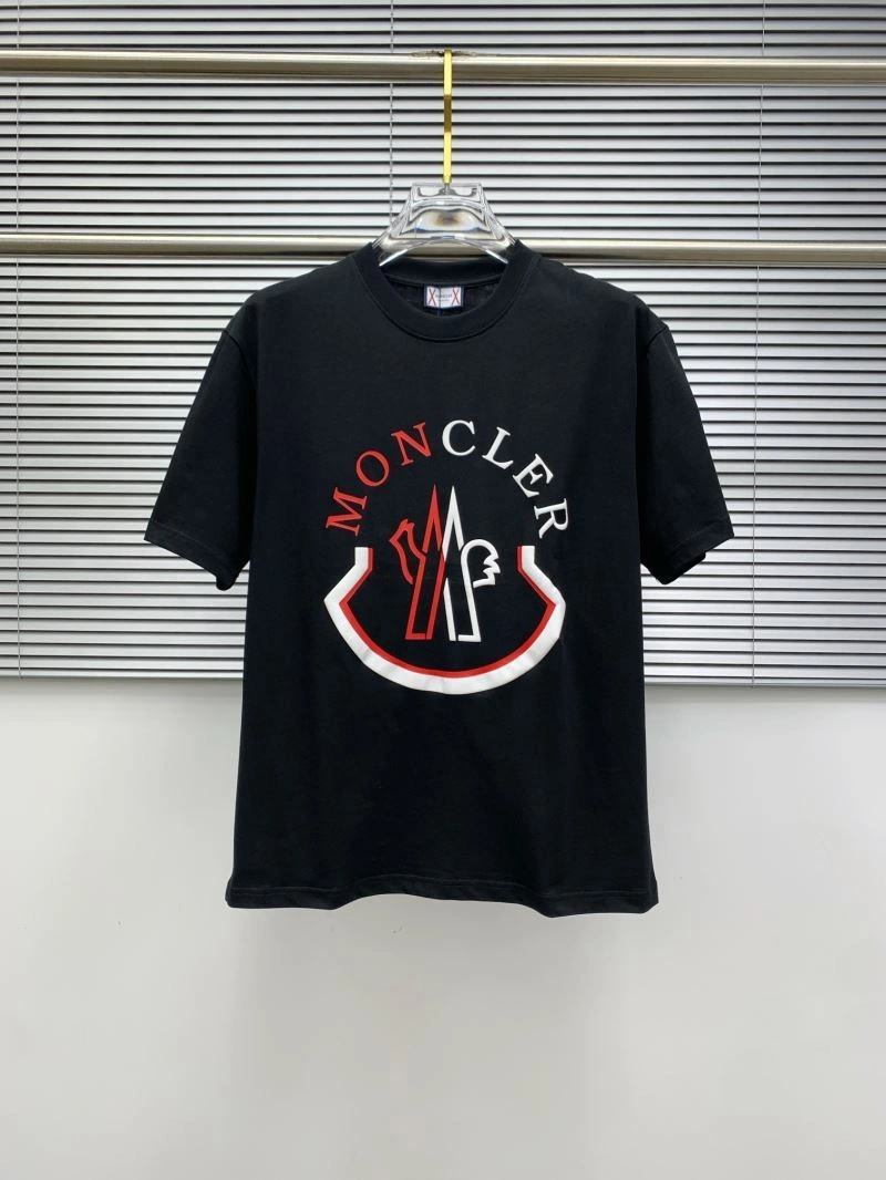 Low-cost Moncler T-Shirts