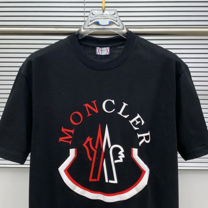 Low-cost Moncler T-Shirts