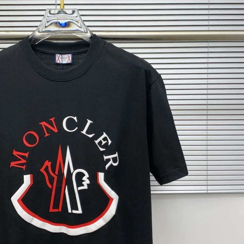 Low-cost Moncler T-Shirts