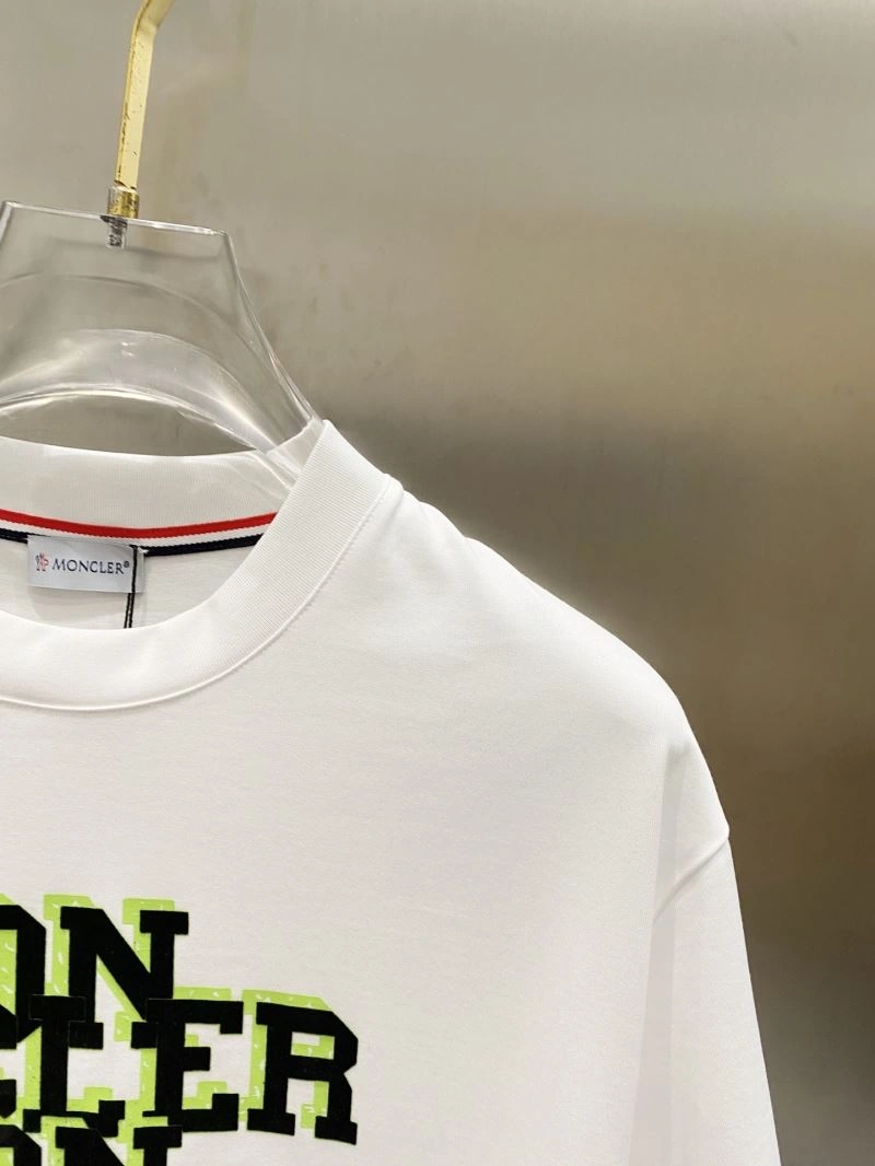 Inexpensive Moncler T-Shirts