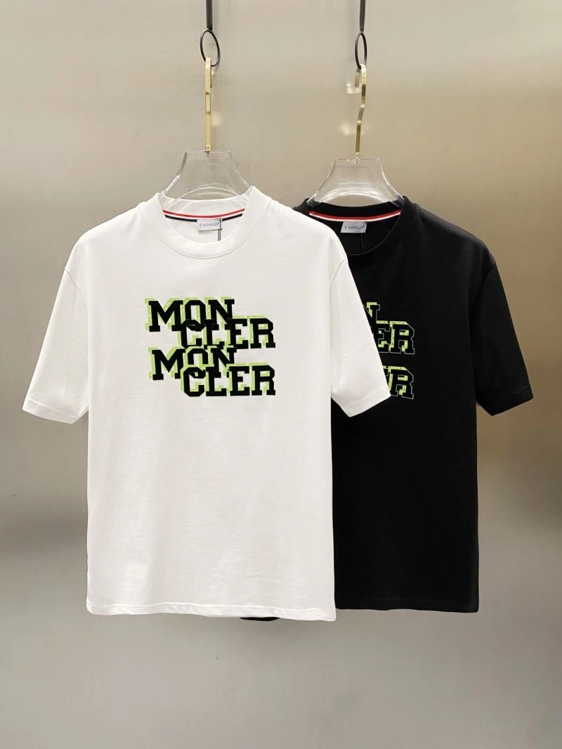 Inexpensive Moncler T-Shirts