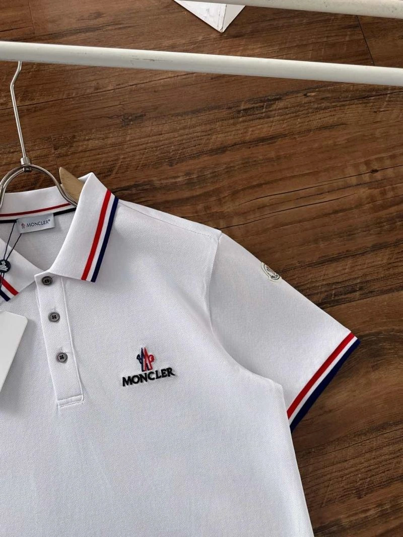 Indistinguishable Moncler T-Shirts