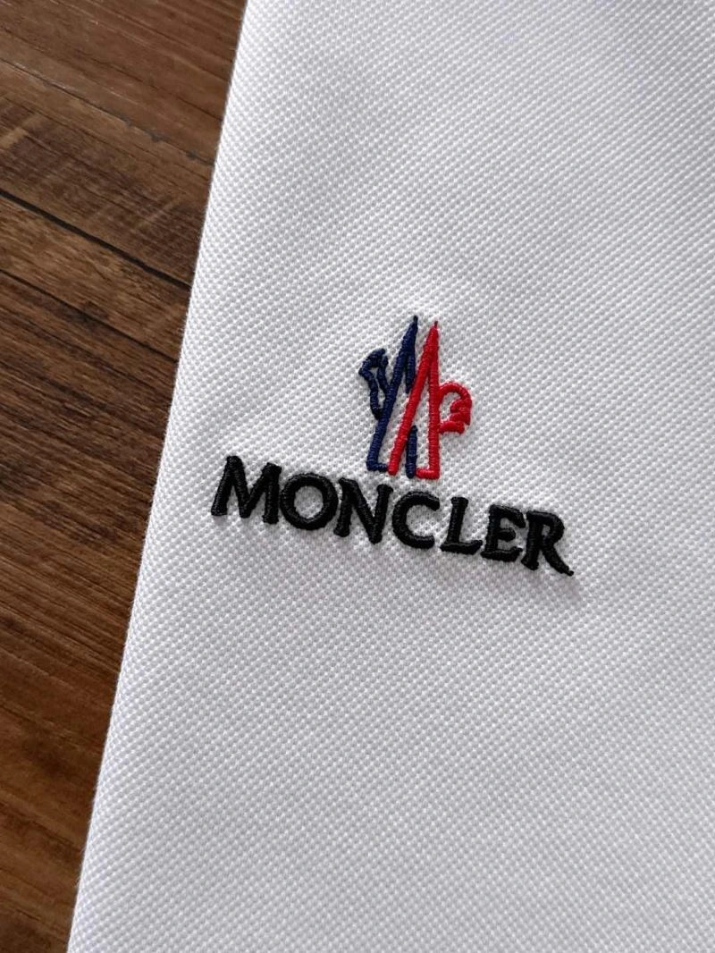 Indistinguishable Moncler T-Shirts