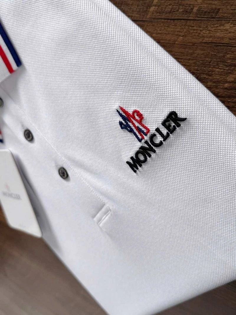 Indistinguishable Moncler T-Shirts