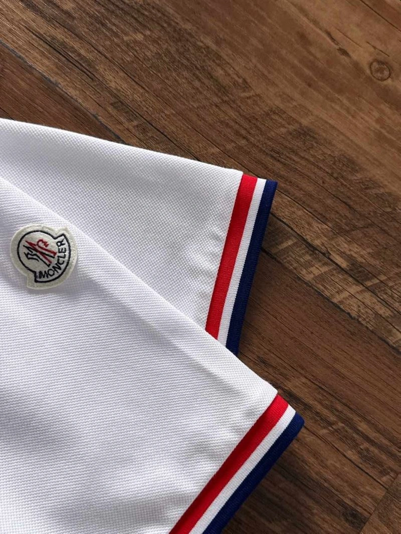 Indistinguishable Moncler T-Shirts