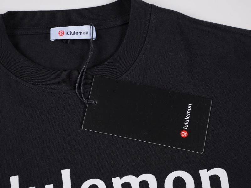 Top mirror Moncler T-Shirts
