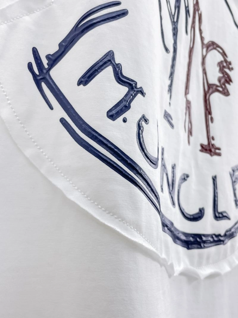 Factory-made Moncler T-Shirts