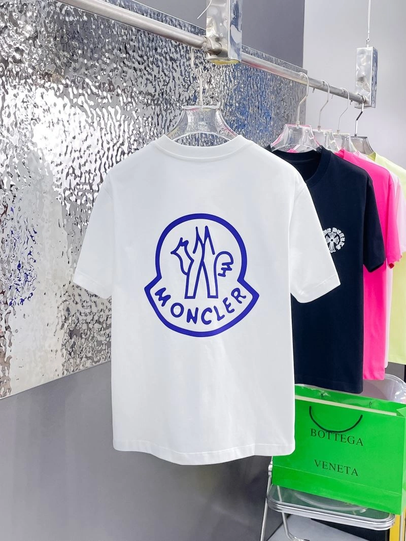 Inexpensive Moncler T-Shirts