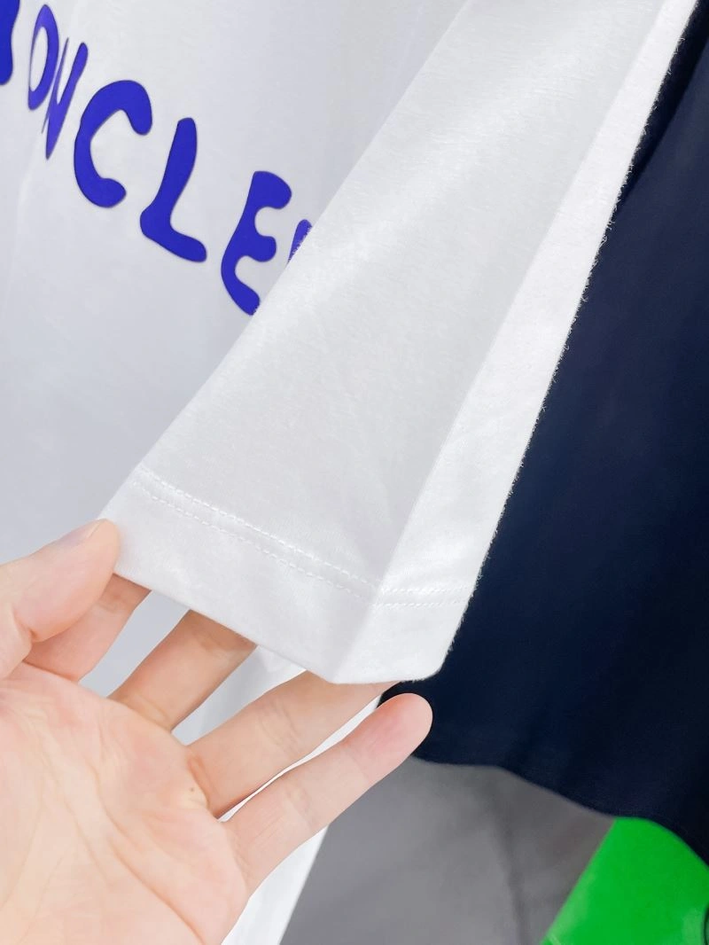 Inexpensive Moncler T-Shirts