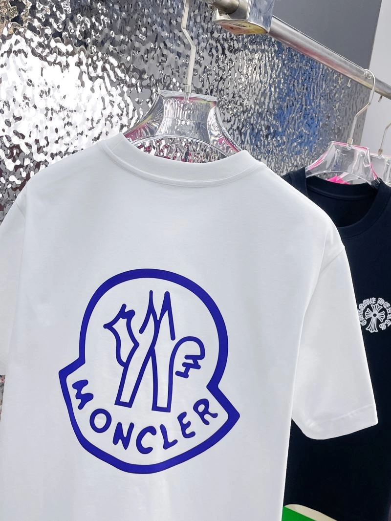 Inexpensive Moncler T-Shirts