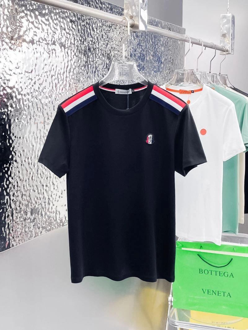 Indistinguishable Moncler T-Shirts
