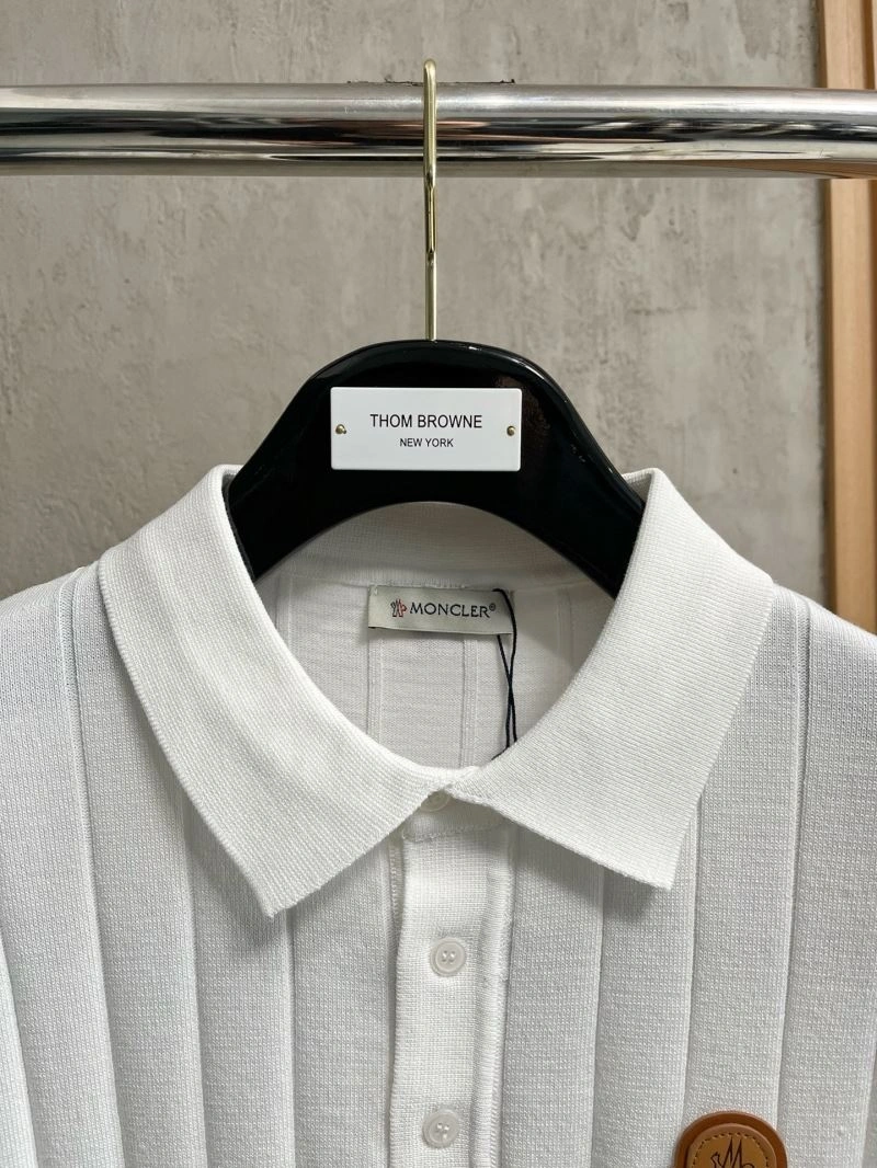 Indistinguishable Moncler T-Shirts