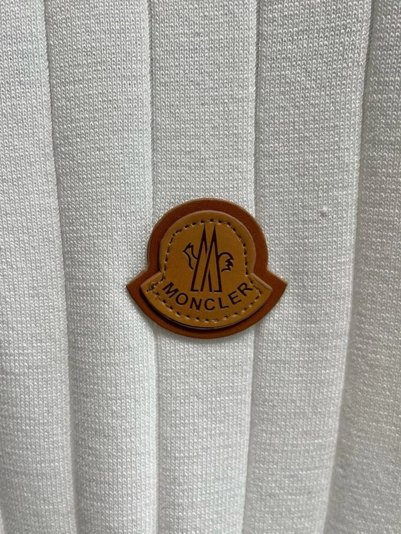 Indistinguishable Moncler T-Shirts