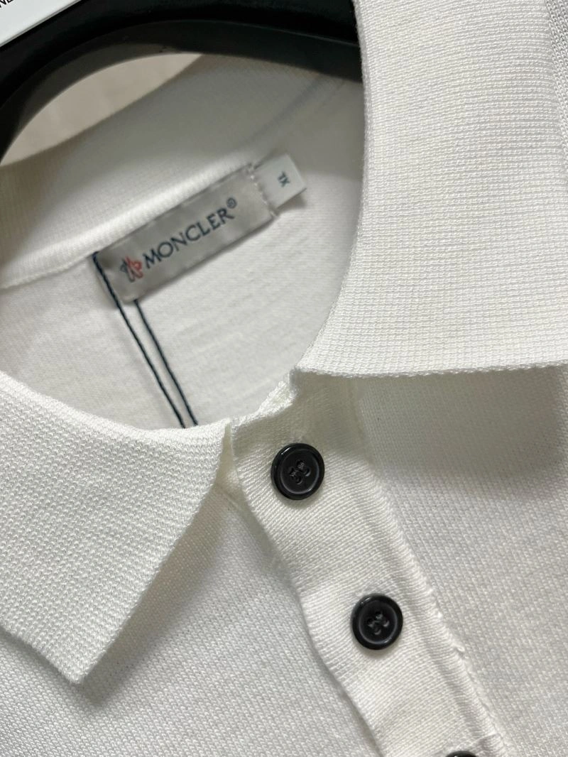 Indistinguishable Moncler T-Shirts