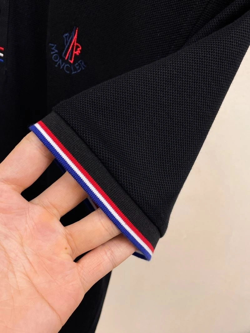 Bargain Moncler T-Shirts
