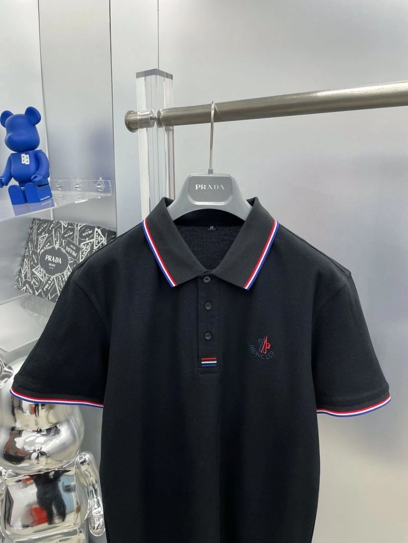 Inexpensive Moncler T-Shirts