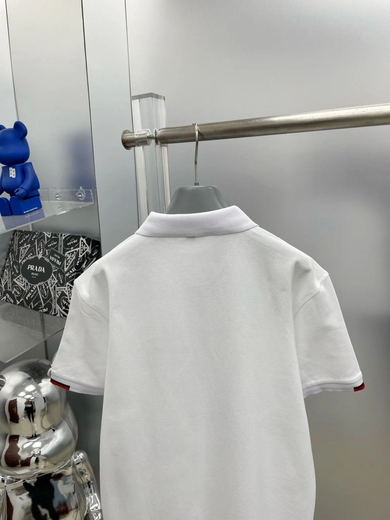Low-cost Moncler T-Shirts