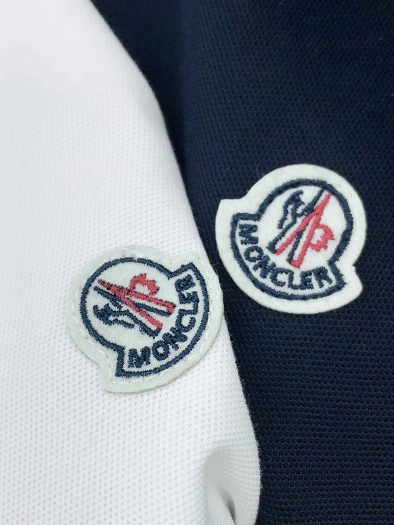 Bargain Moncler T-Shirts