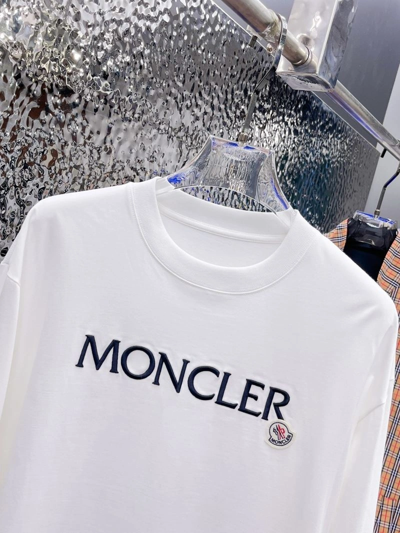 Exact replica Moncler T-Shirts