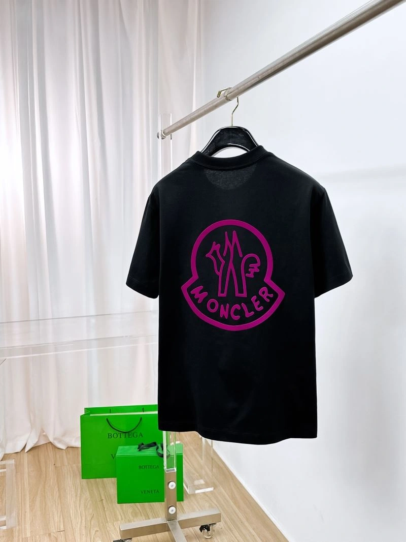 Low-cost Moncler T-Shirts