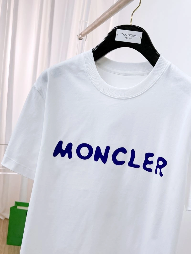 Inexpensive Moncler T-Shirts