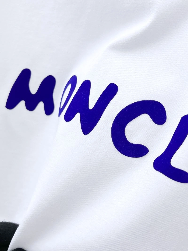 Inexpensive Moncler T-Shirts