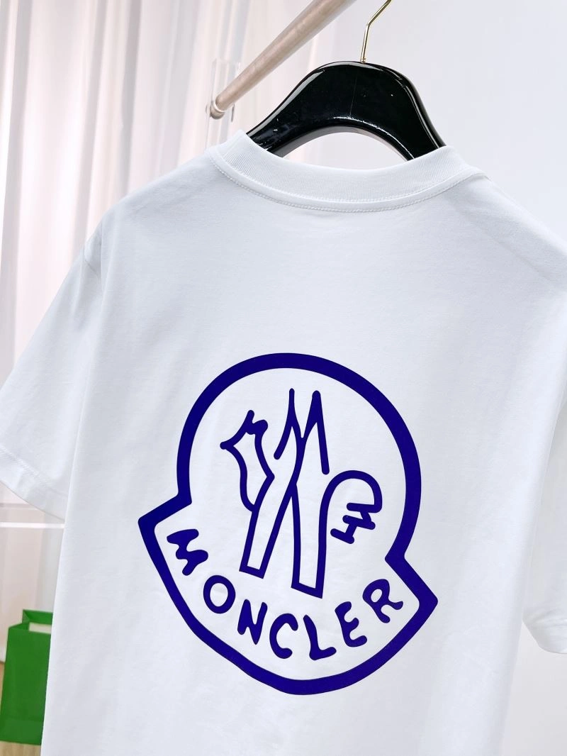 Inexpensive Moncler T-Shirts