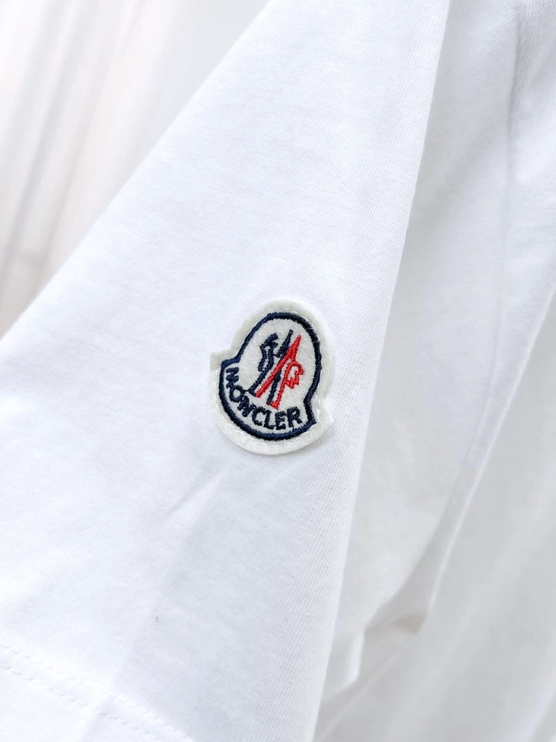 Top match Moncler T-Shirts