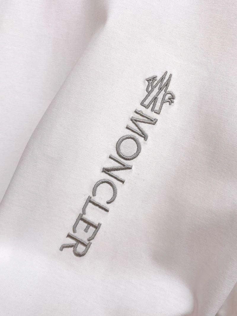 Top mirror Moncler T-Shirts