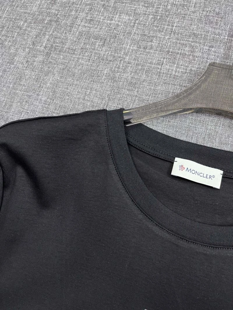 Legit Moncler T-Shirts