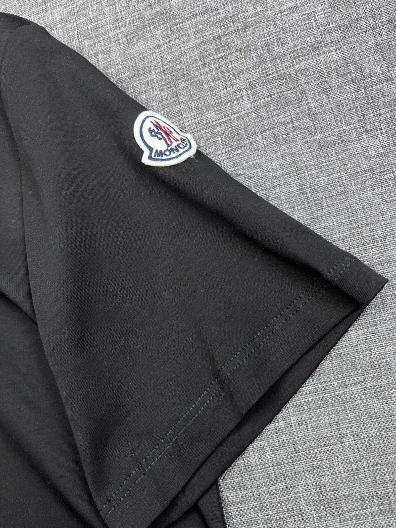 Legit Moncler T-Shirts