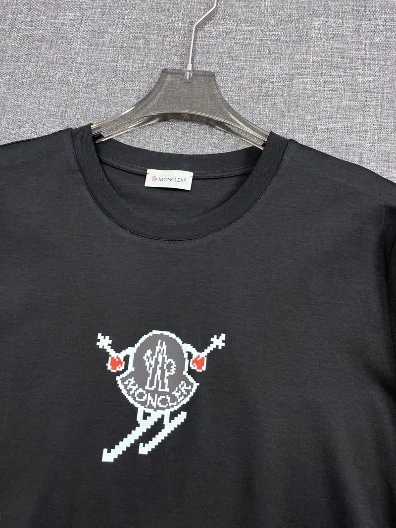 Brand-authenticated Moncler T-Shirts