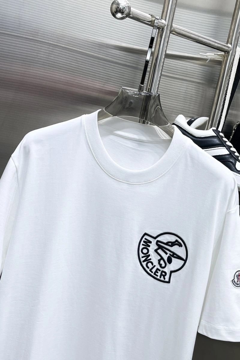 Indistinguishable Moncler T-Shirts