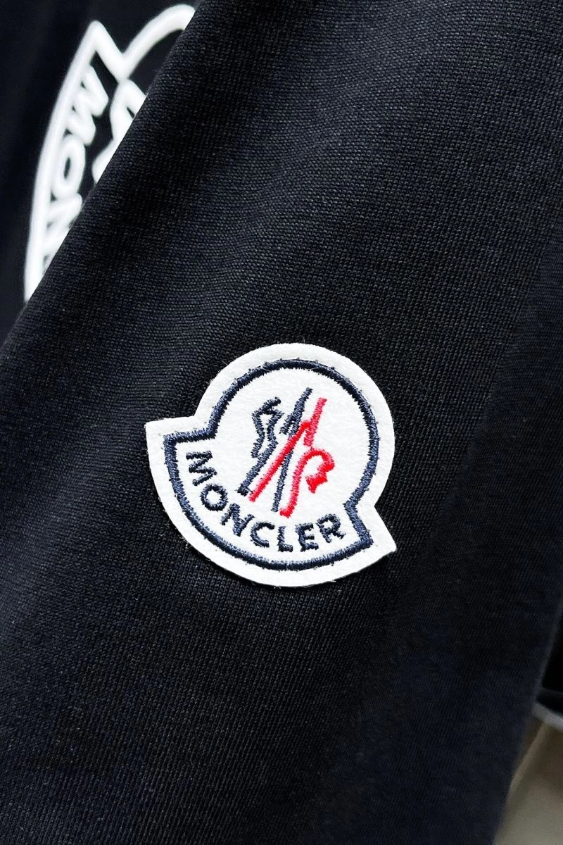 Inexpensive Moncler T-Shirts